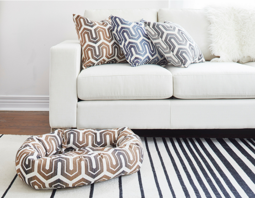 Alcorn Home | Edgar Donut Dog Bed – AlcornHome